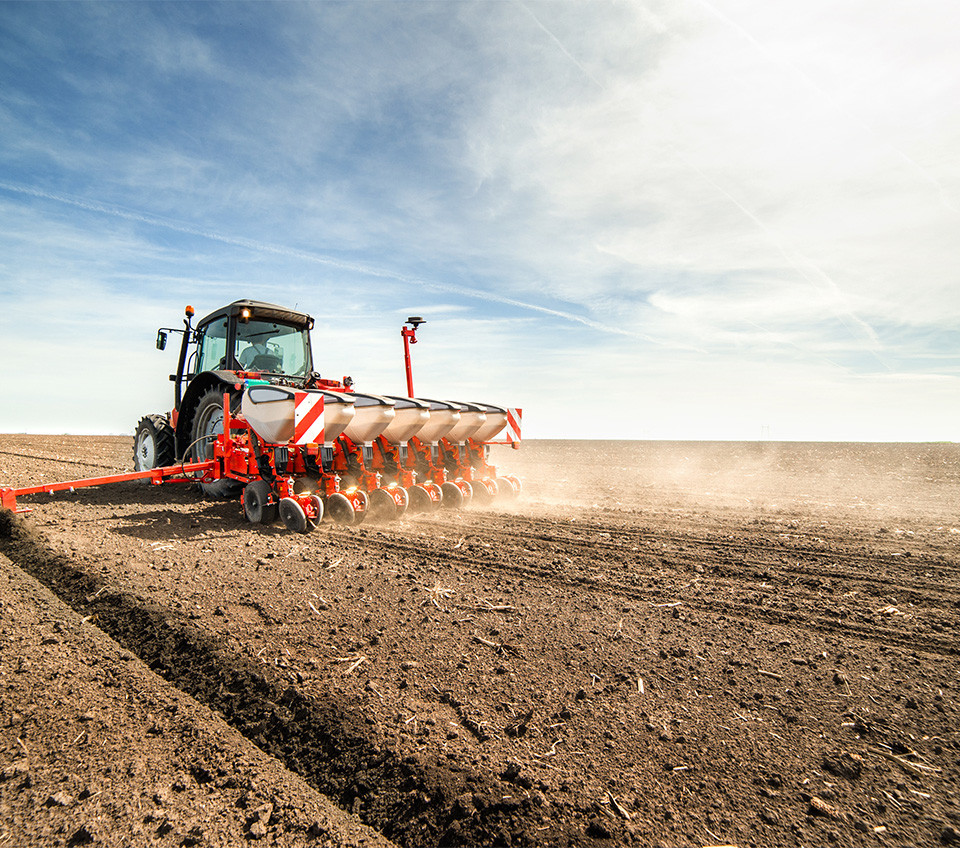 Heavy Equipment Connectors | Amphenol Tuchel Industrial