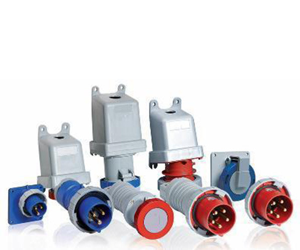 Industrial Plugs & Sockets | Amphenol Tuchel Industrial